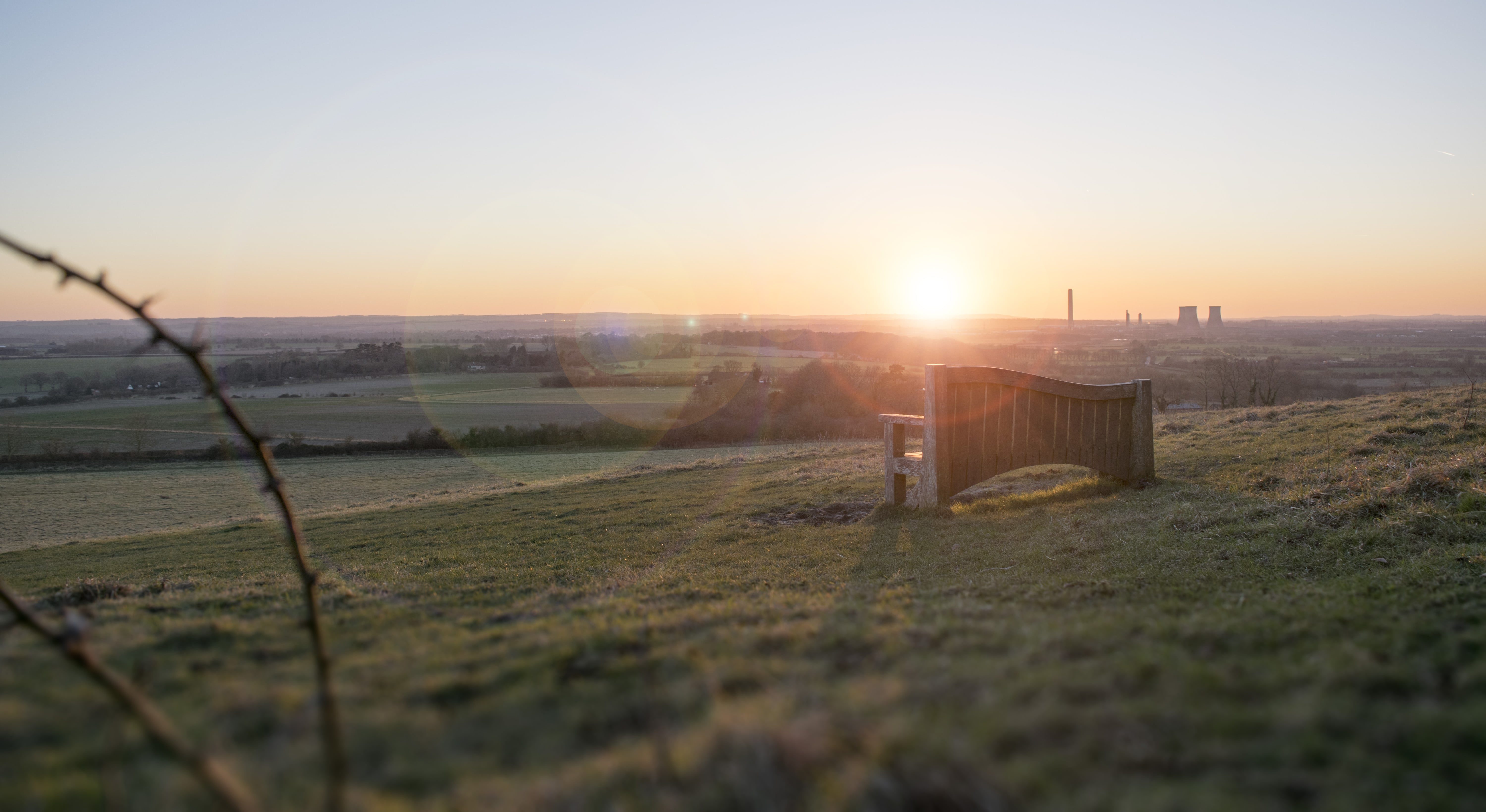 Dedicate a bench - Earth Trust