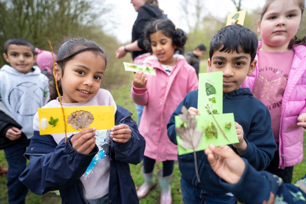 Education support - Earth Trust