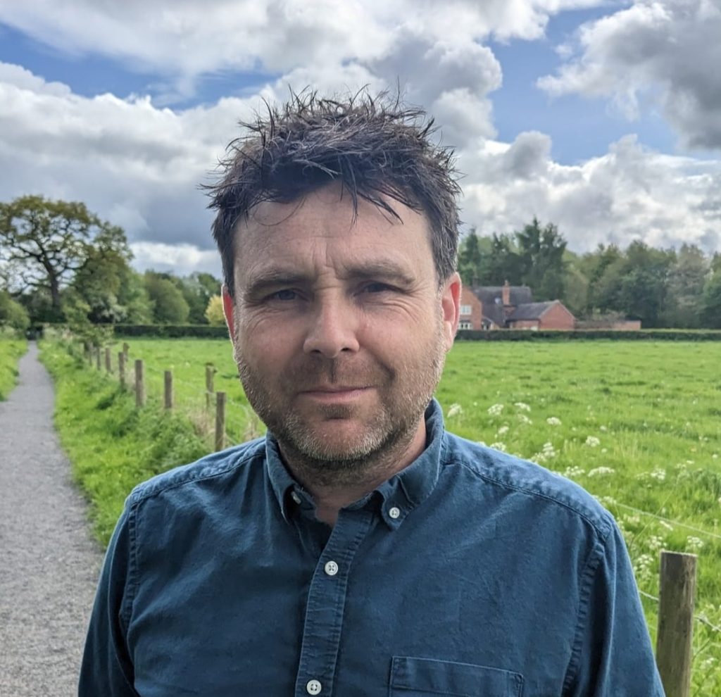 Our people - Earth Trust