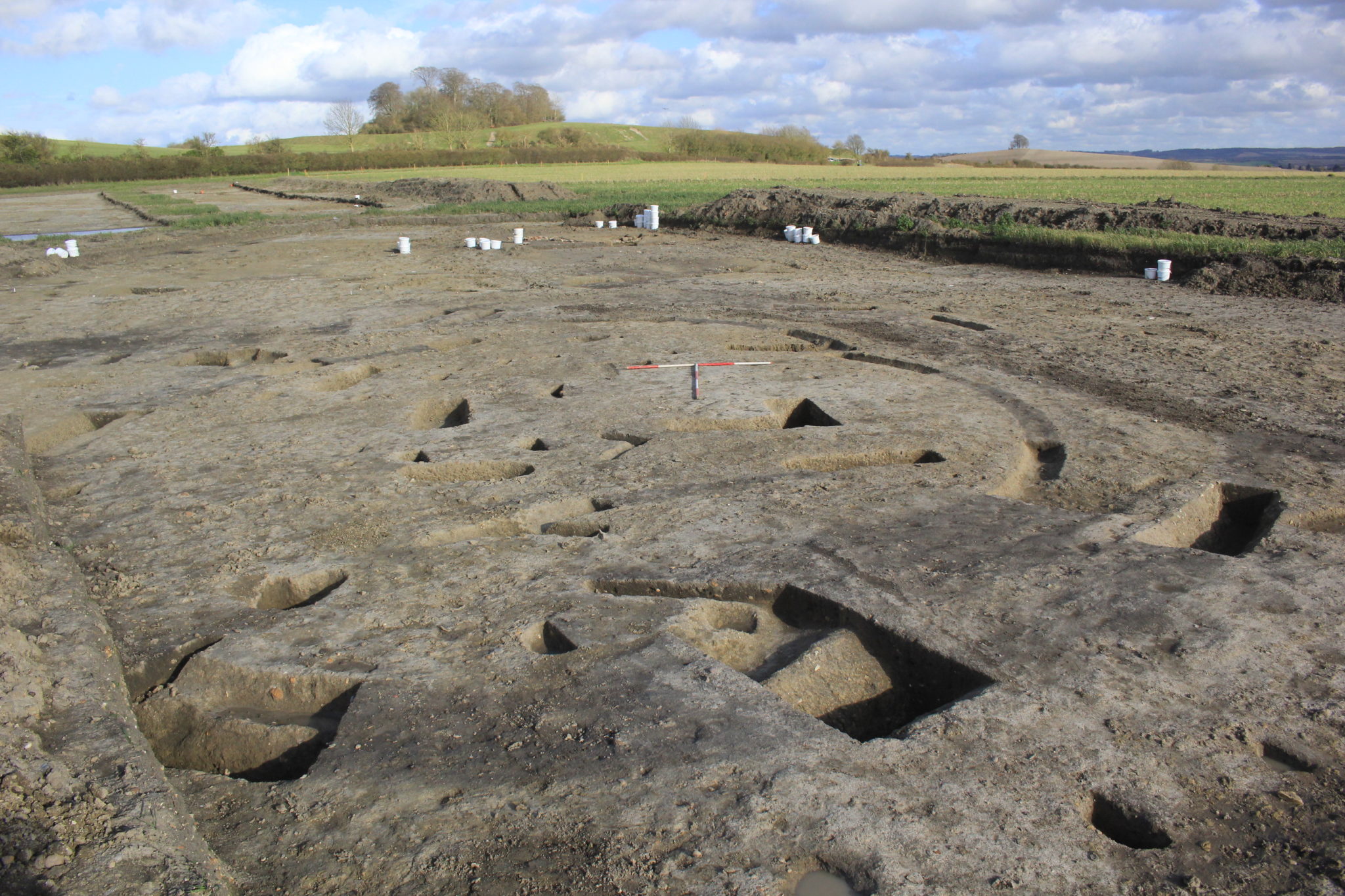 Ancient blacksmith workshop unearthed at Wittenham Clumps - Earth Trust